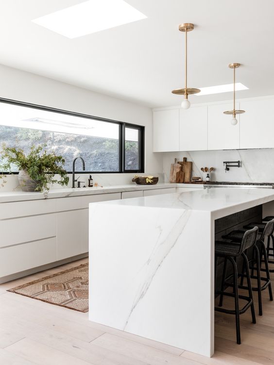 Kitchen Set Minimalis di Tangerang - DAMS Interior